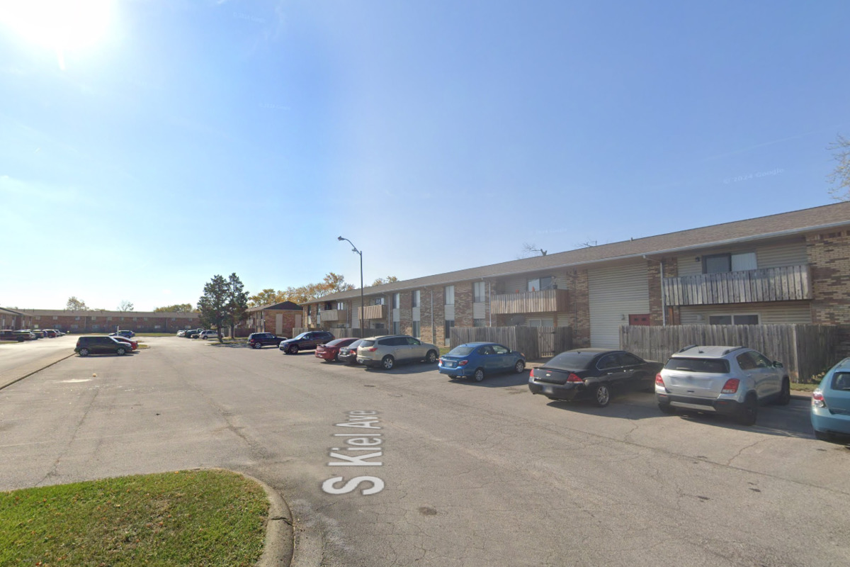 IMPD Officer Returns Fire, Injures Armed Suspect After West Side Chase