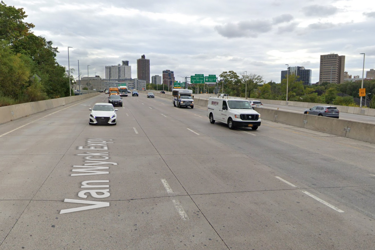 Man Fatally Struck in Hit-and-Run on Queens' Van Wyck Expressway While