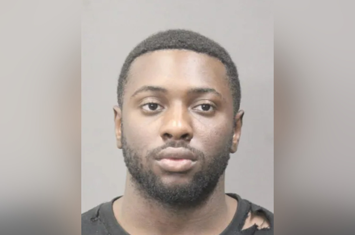 Manhunt in Progress: Suspect Escapes Custody in Houston, Public Warned