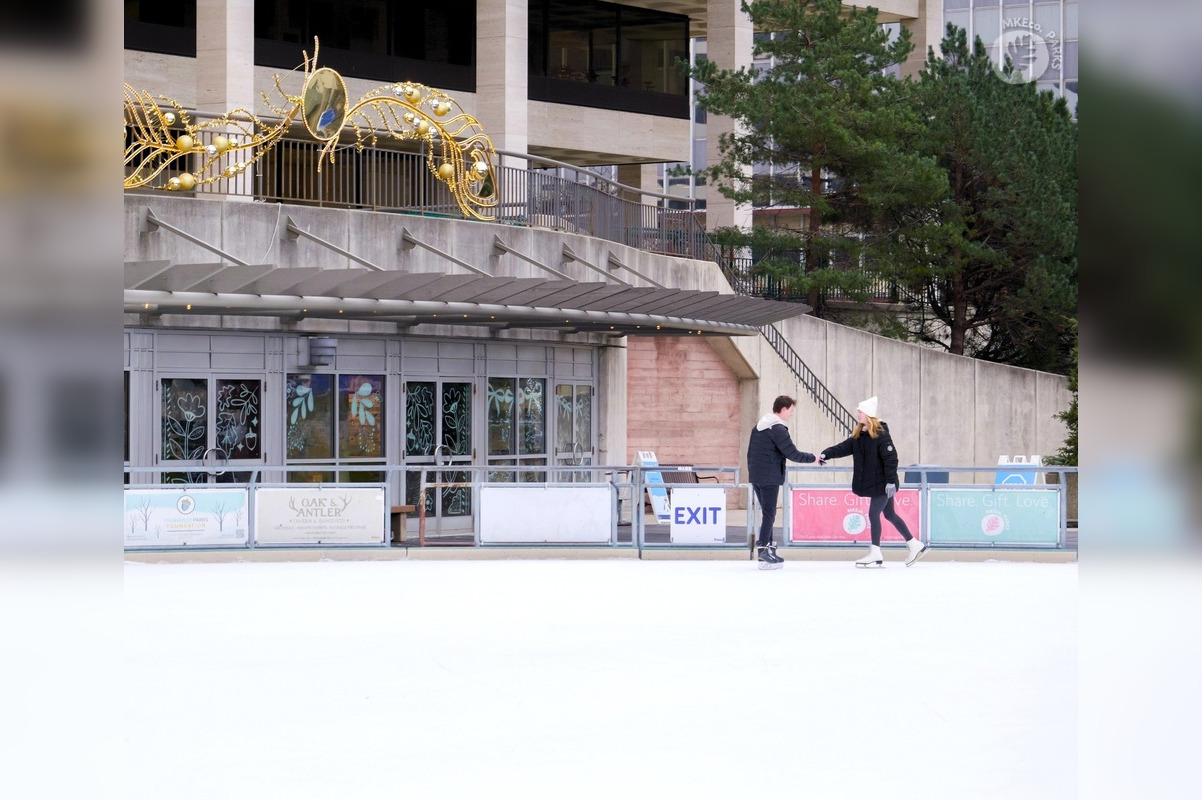 Milwaukee's Popular Slice of Ice Rink Returns with Free Skate Rental