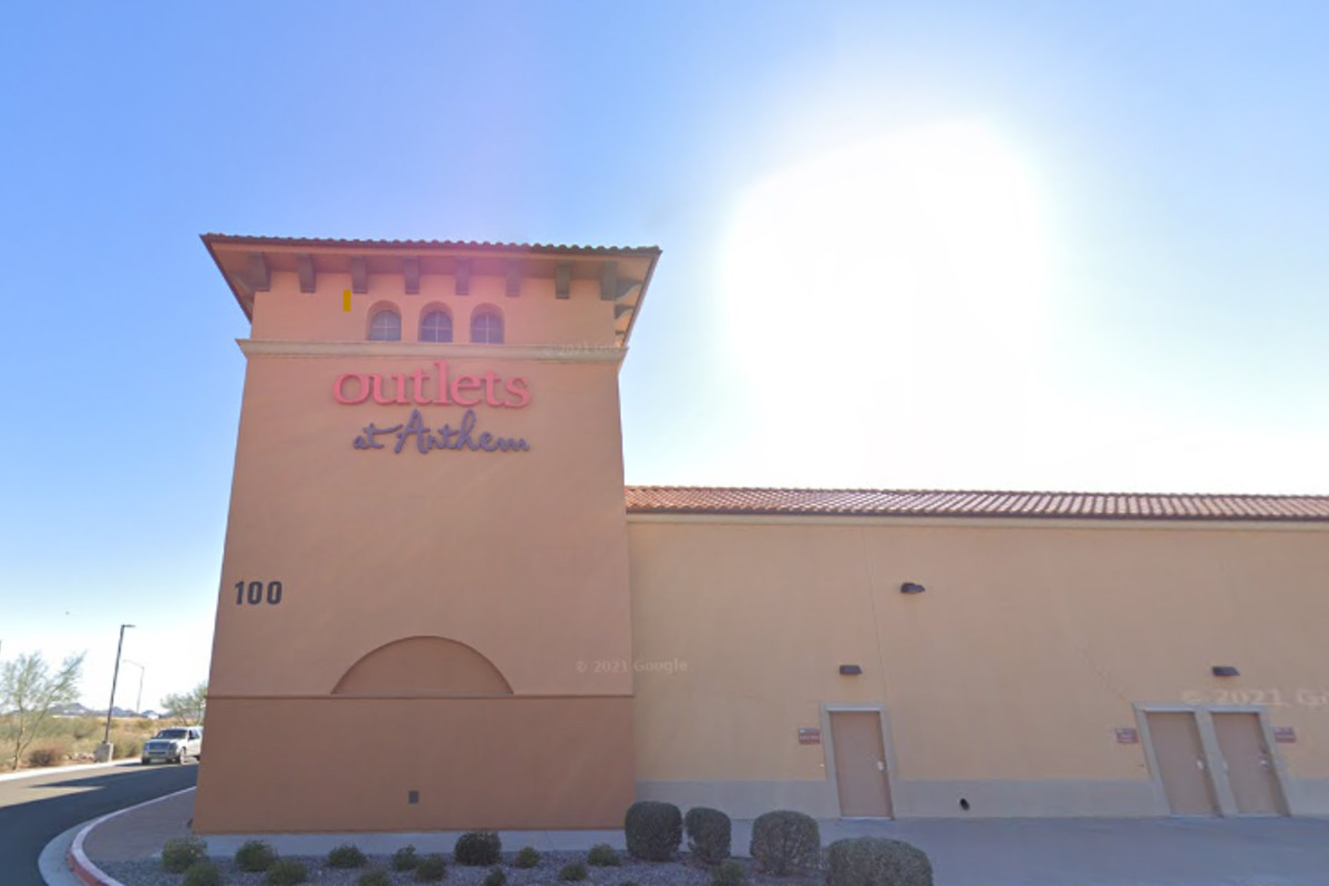 Outlets North Phoenix Welcomes Six New Stores, Expanding Retail and
