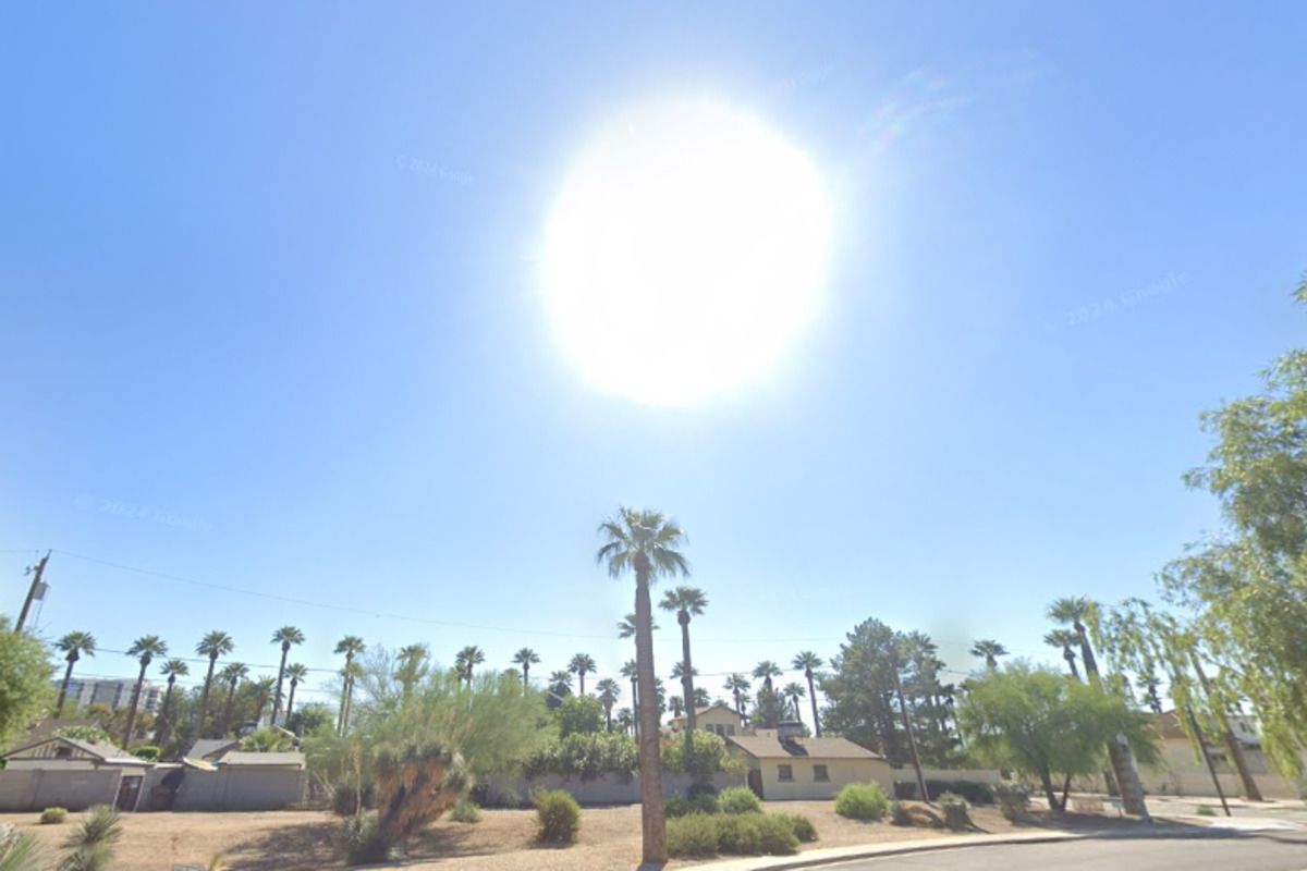 Phoenix Residents to Enjoy Sunny, Mild Weather During Holiday Season