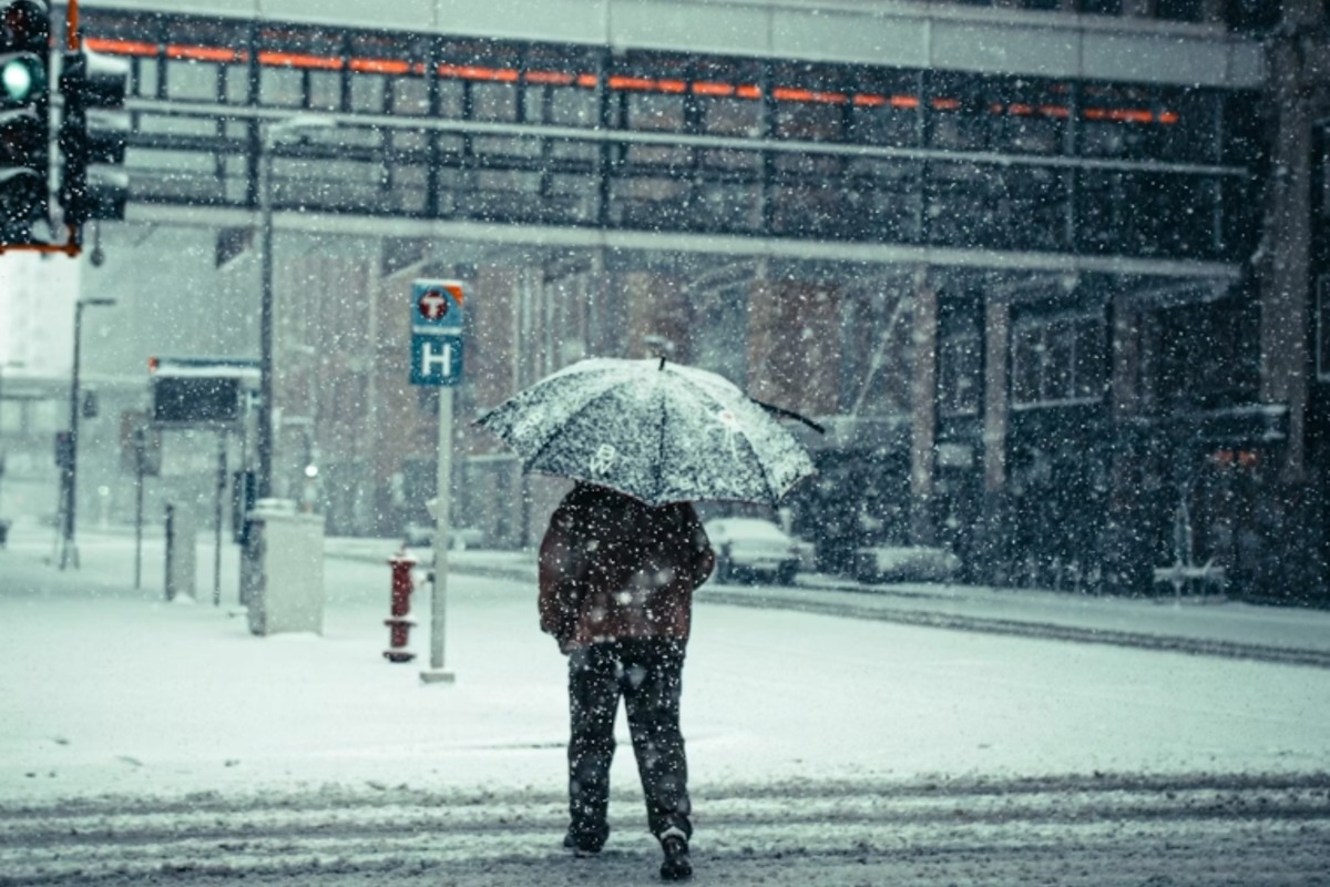 Sacramento Braces for Snow Rain and Winds as Winter Storm Warnings Sacramento Braces for Snow Rain and Winds as Winter Storm Warnings