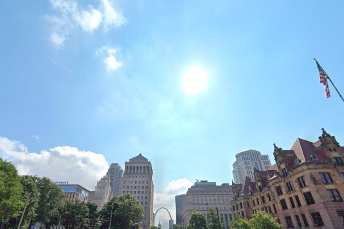 St. Louis Weather Update Fair Conditions Today with Warmer Weekend and