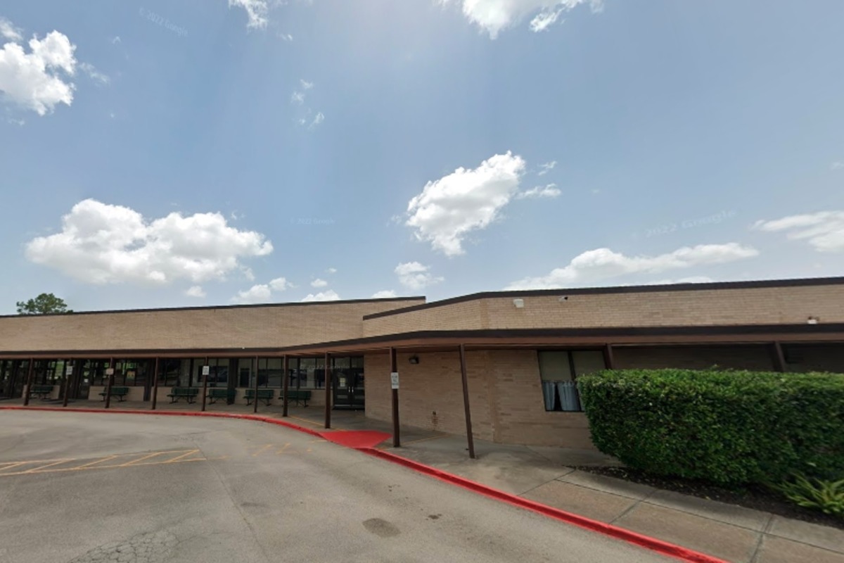 Texas Community Rallies in Recovery as Alvin Elementary Faces Rebuild