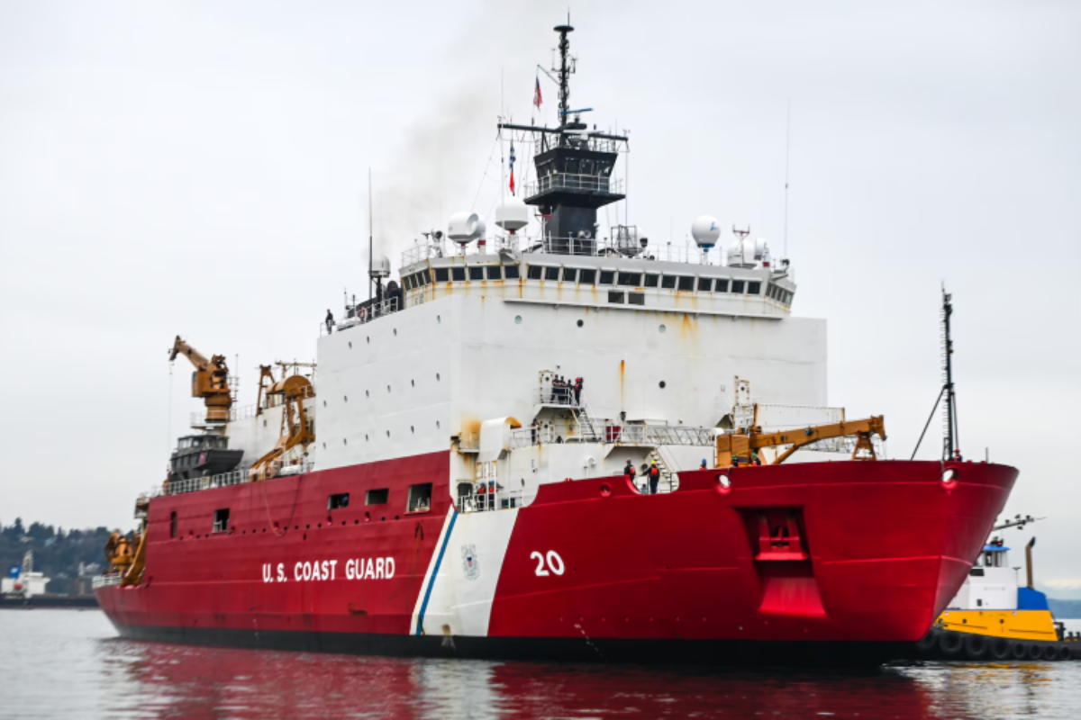 US Coast Guard Cutter Healy Docks in Seattle After a 73-Day Arctic