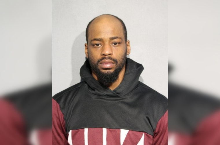 Chicago Man Charged with Multiple Armed Robbery Counts, Awaits