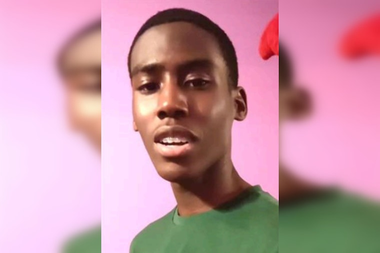 Chicago Police Seek Public's Help to Locate Missing Teen Teon Hemphill