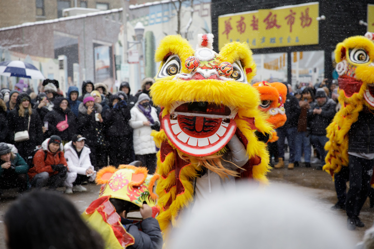 Chicago's Uptown Celebrates Lunar New Year with Colorful Parade and