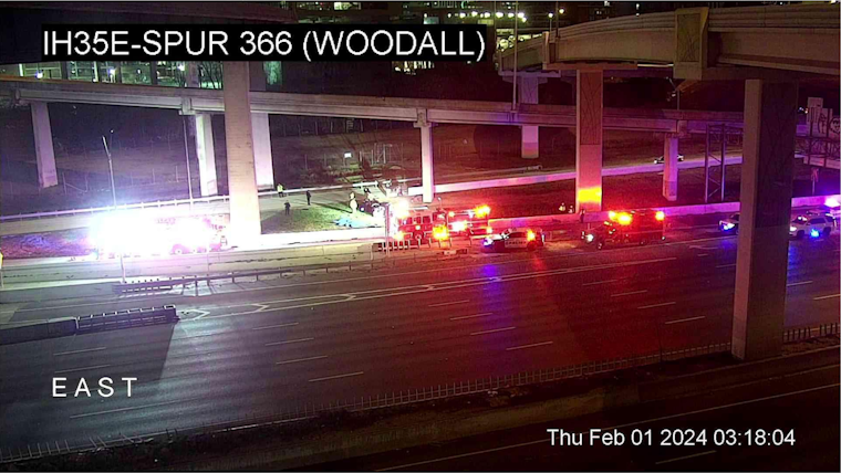 Dallas Commuters Face Delays After Early Morning Collision on I-35,