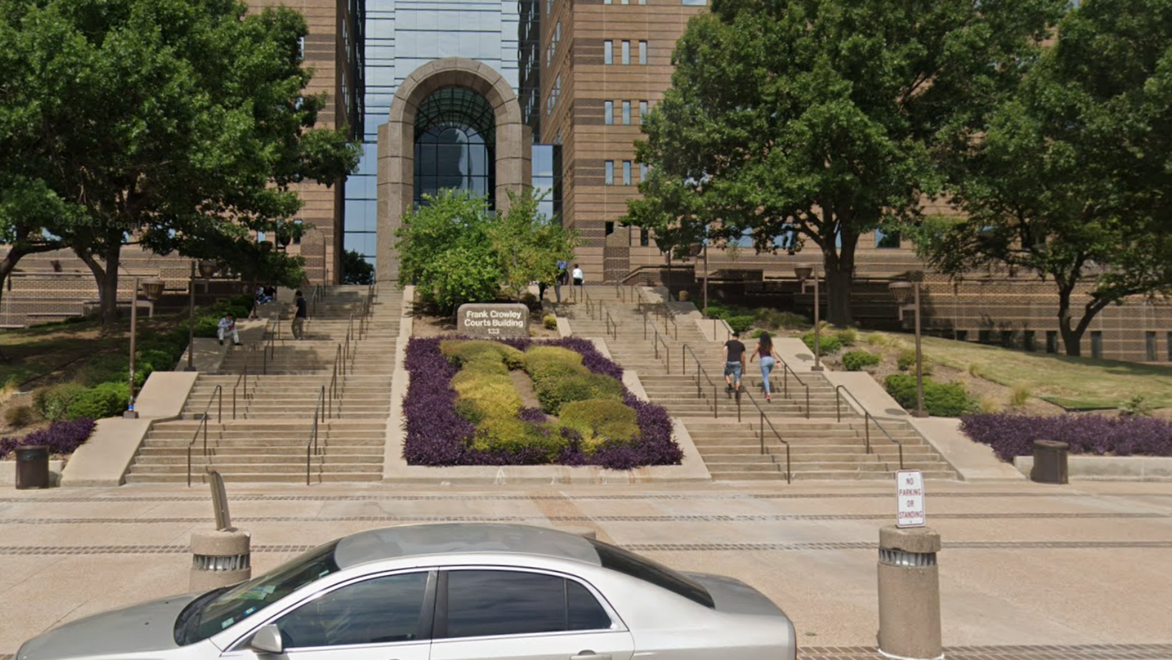 Dallas Highways Disrupted as Overturned 18-Wheeler Leads to Major