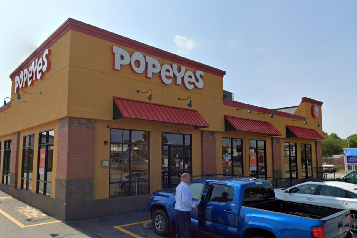 Fall River Popeyes Worker Accused of Assault with Metal Tray, Facing