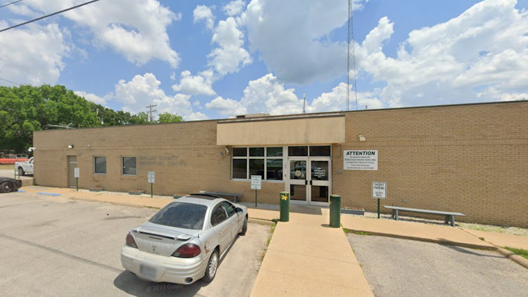 High-Speed Chase From Irving to Dallas Ends in Crash With Four