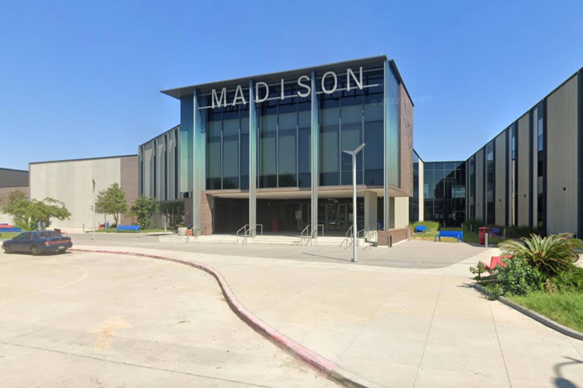 Houston Students Rally Against Madison High's New Cellphone Policy