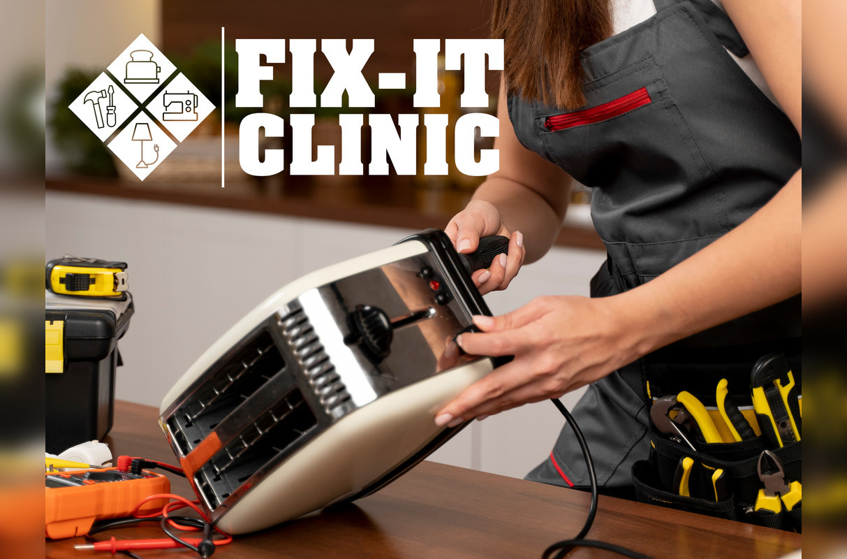 Mahtomedi's Wildwood Library Hosts Fix-it Clinic to Champion