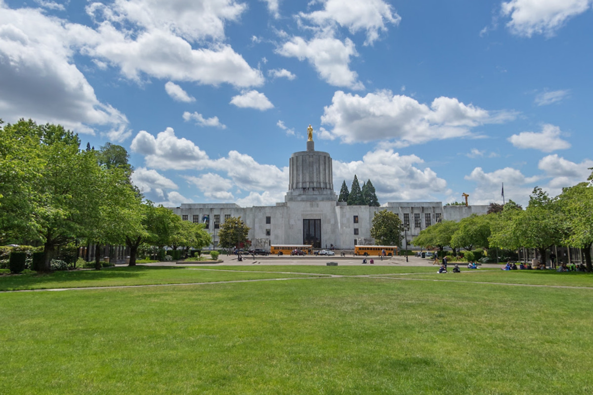 Oregon State Parks to Hire 250 Seasonal Rangers and Assistants, Boast