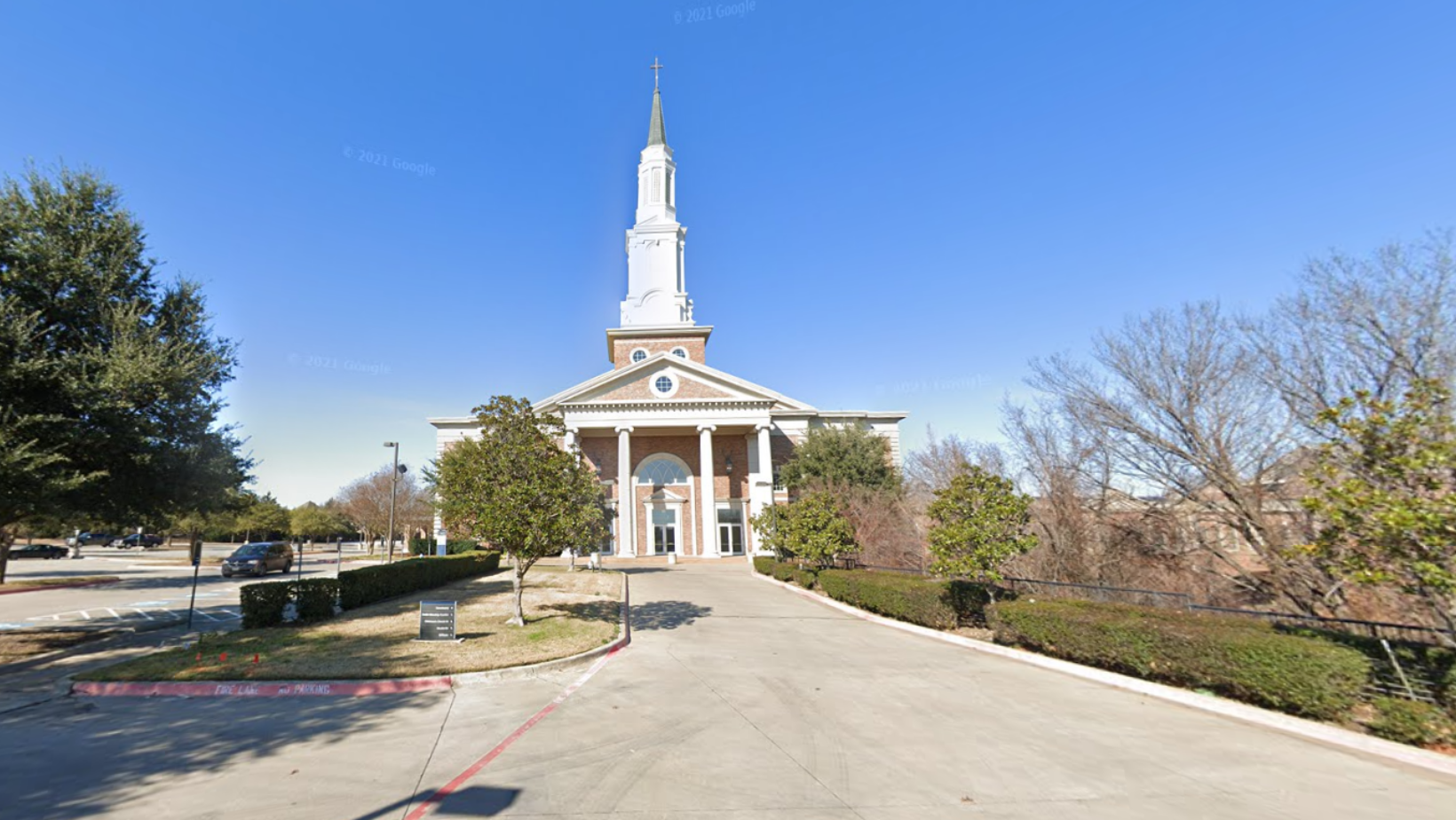 Plano's St. Andrew Methodist Church Hosts 15th Annual Prom Closet,