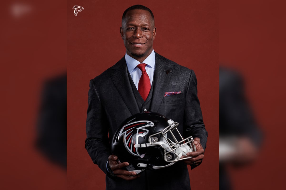Raheem Morris Set for Spotlight as Atlanta Falcons Unveil New Head