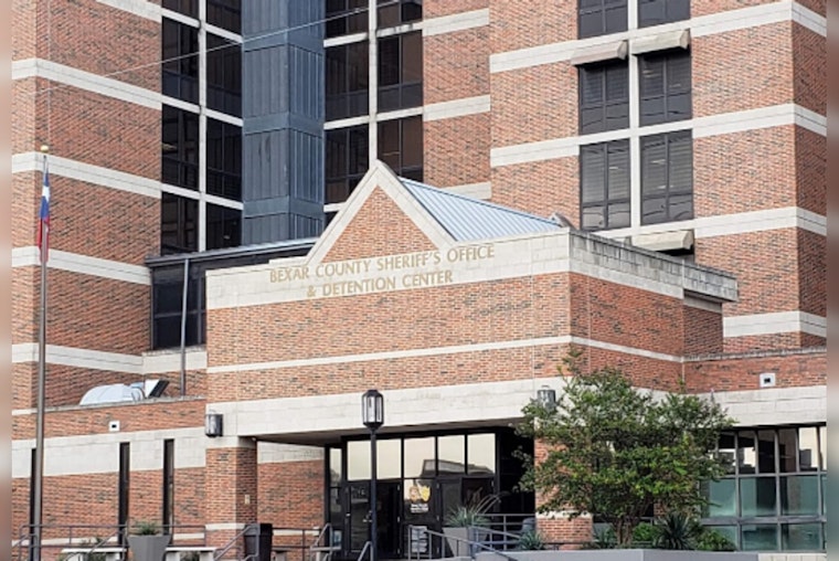 San Antonio Deputy Suspended, Accused of Falsifying Report in Inmate