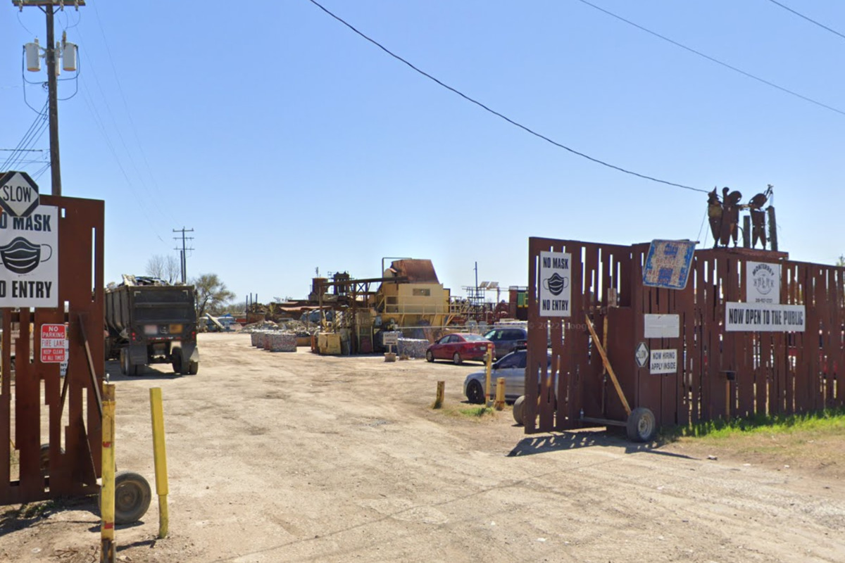 San Antonio Residents at Odds with City Over Southwest Side Scrap Yard