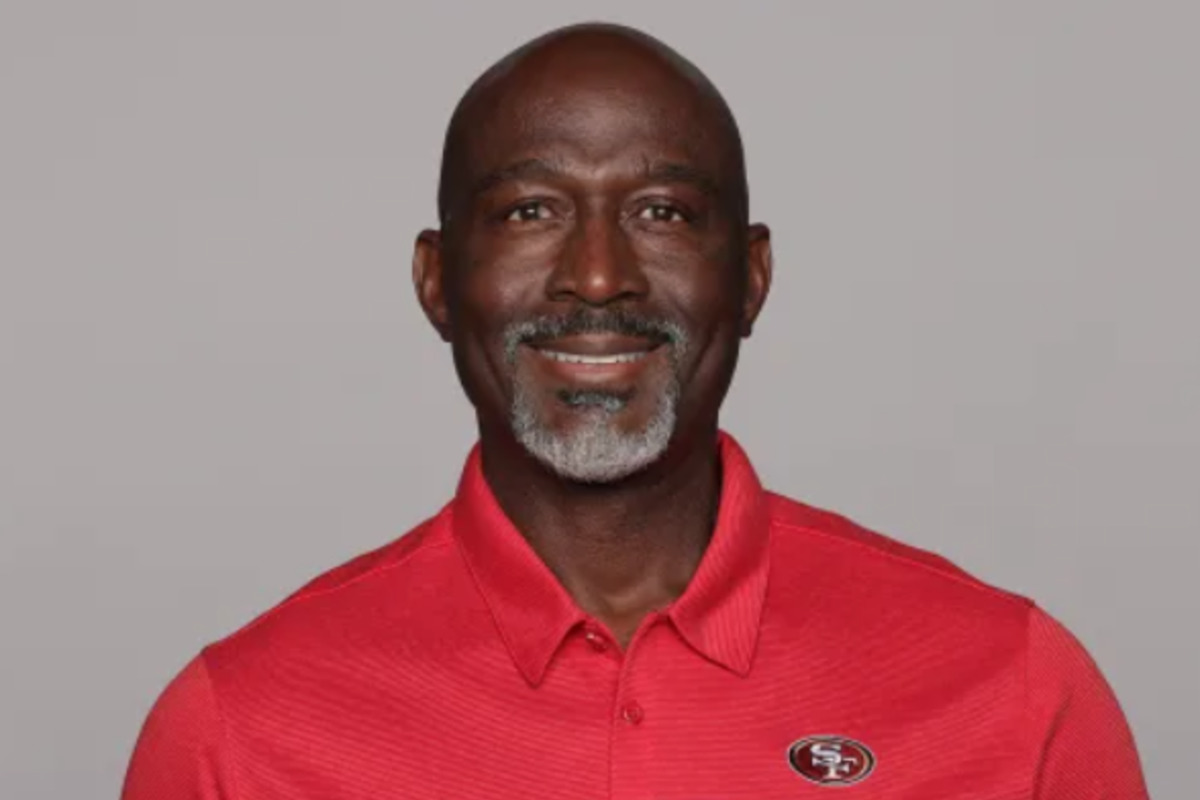 San Francisco 49ers' Coach Johnny Holland Battles Cancer Amid Super