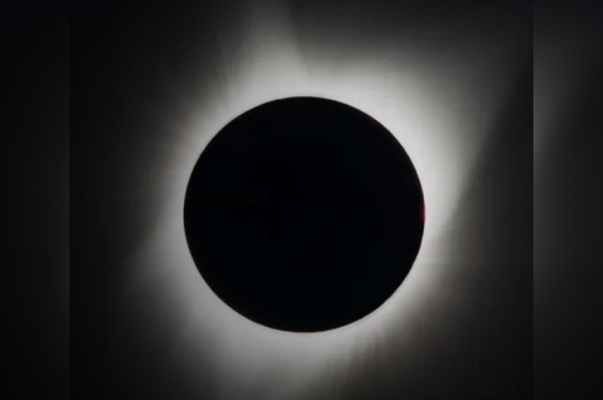 Texas Gears Up for Total Solar Eclipse with Chili, Bull Riding, and