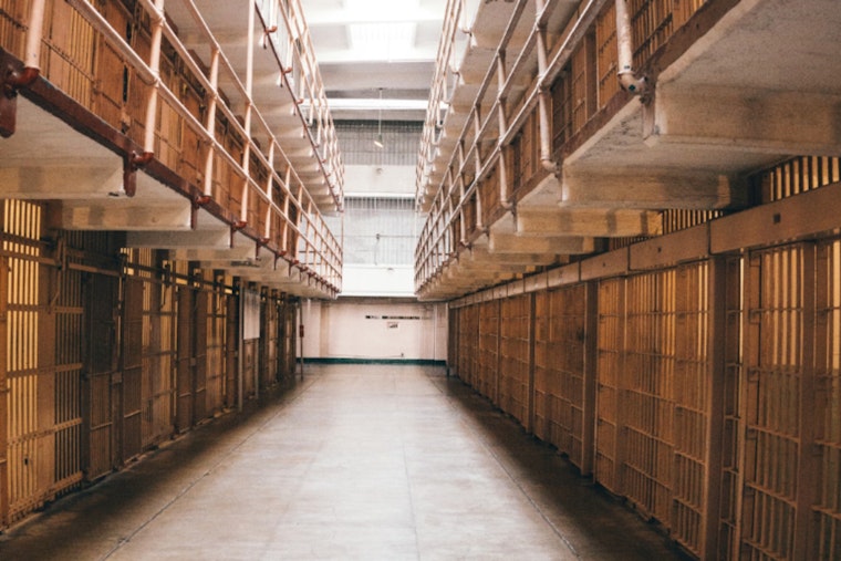 Texas Man Sentenced to 41 Months for $1 Million Tax Evasion Scheme