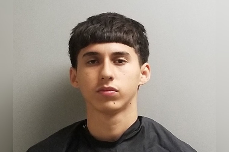 Tucson Teen Leads Police on 100 MPH Interstate Chase in Stolen Car,