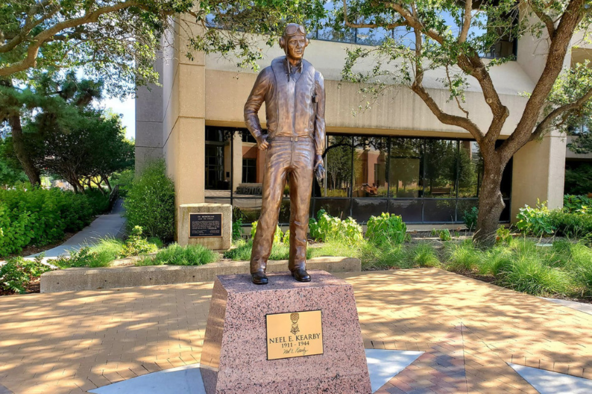 Arlington to Celebrate WWII Hero Colonel Kearby on National Medal of