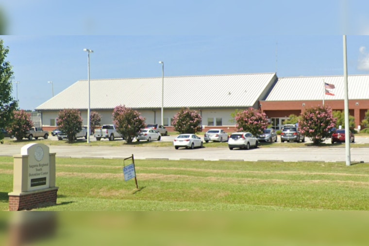 Armed Teens Escape Custody in Georgia, Spark Manhunt After Assaulting