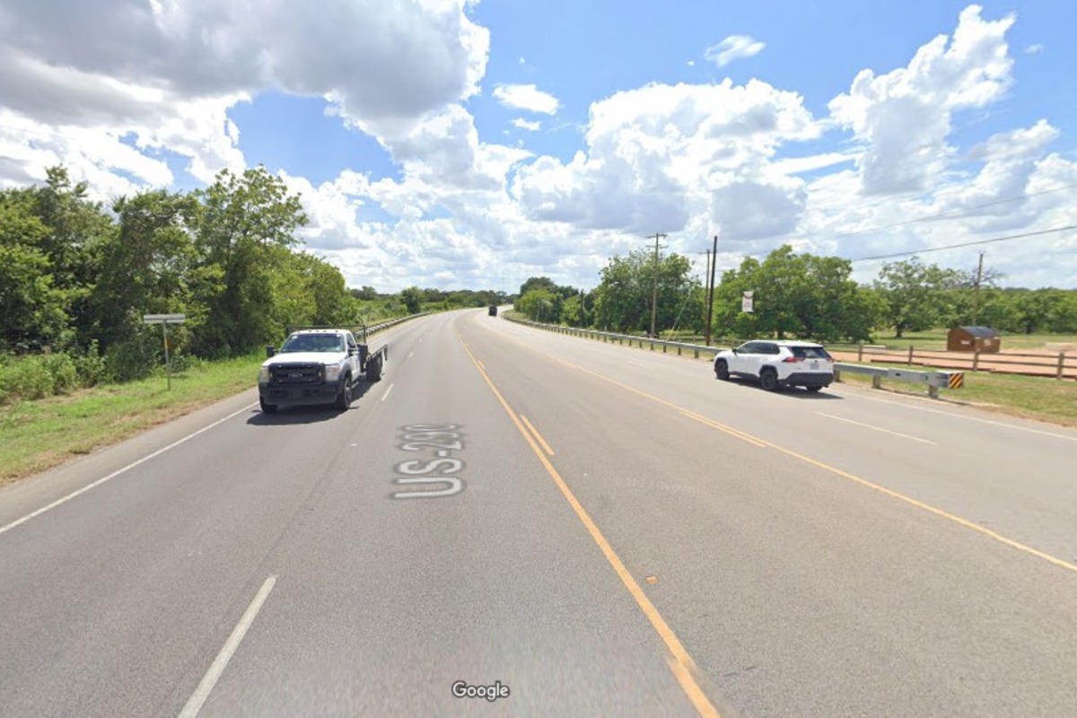 Austin Police Investigate Fatal Single-Vehicle Crash on US 290