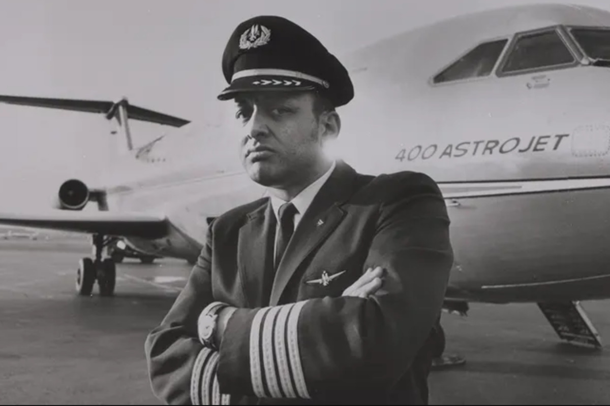 Aviation Pioneer David E. Harris, First Black Pilot for Major U.S. Aviation Pioneer David E. Harris, First Black Pilot for Major U.S.