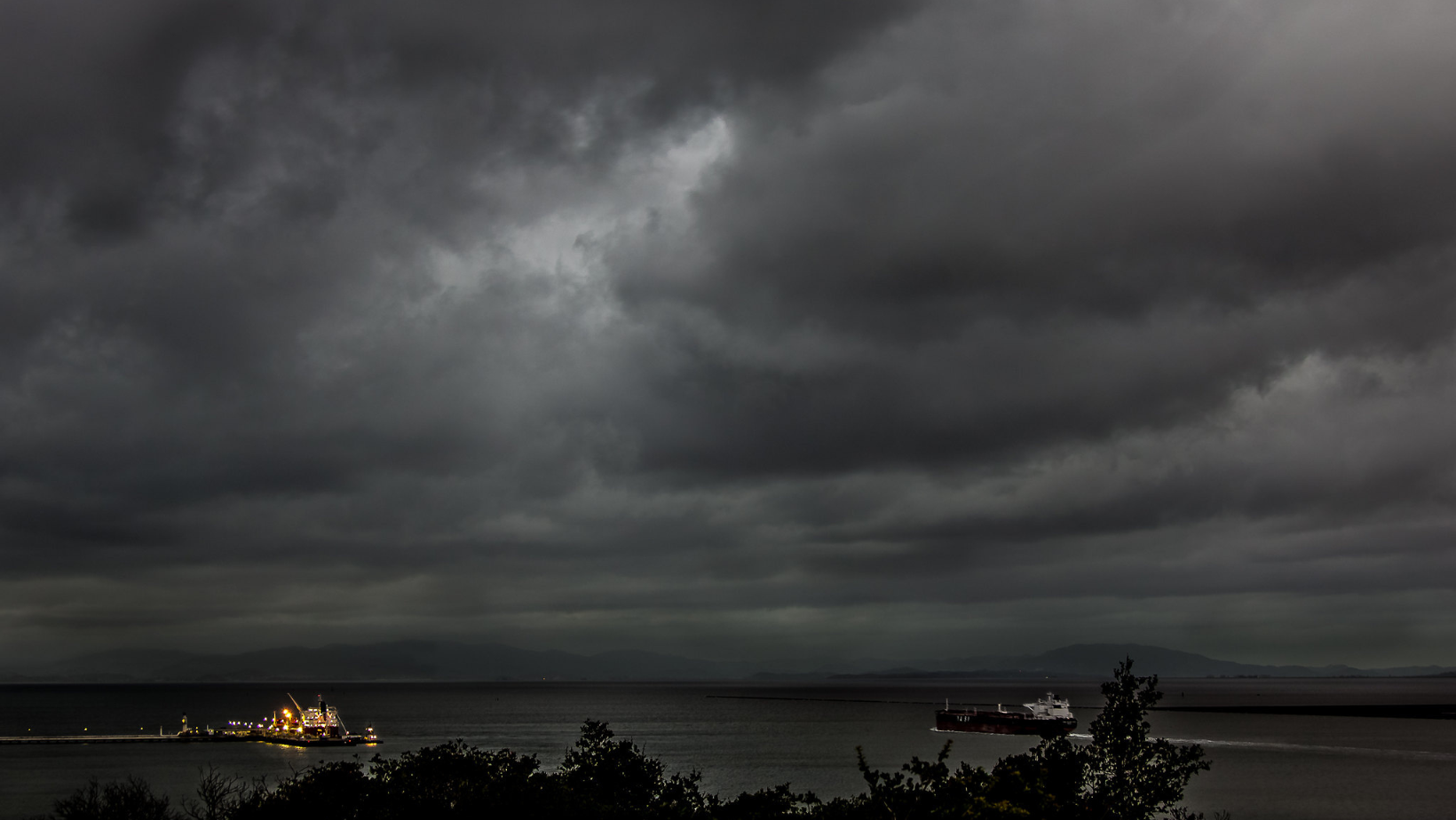 Bay Area to Face Intense Rain, Thunderstorms and Localized Flooding