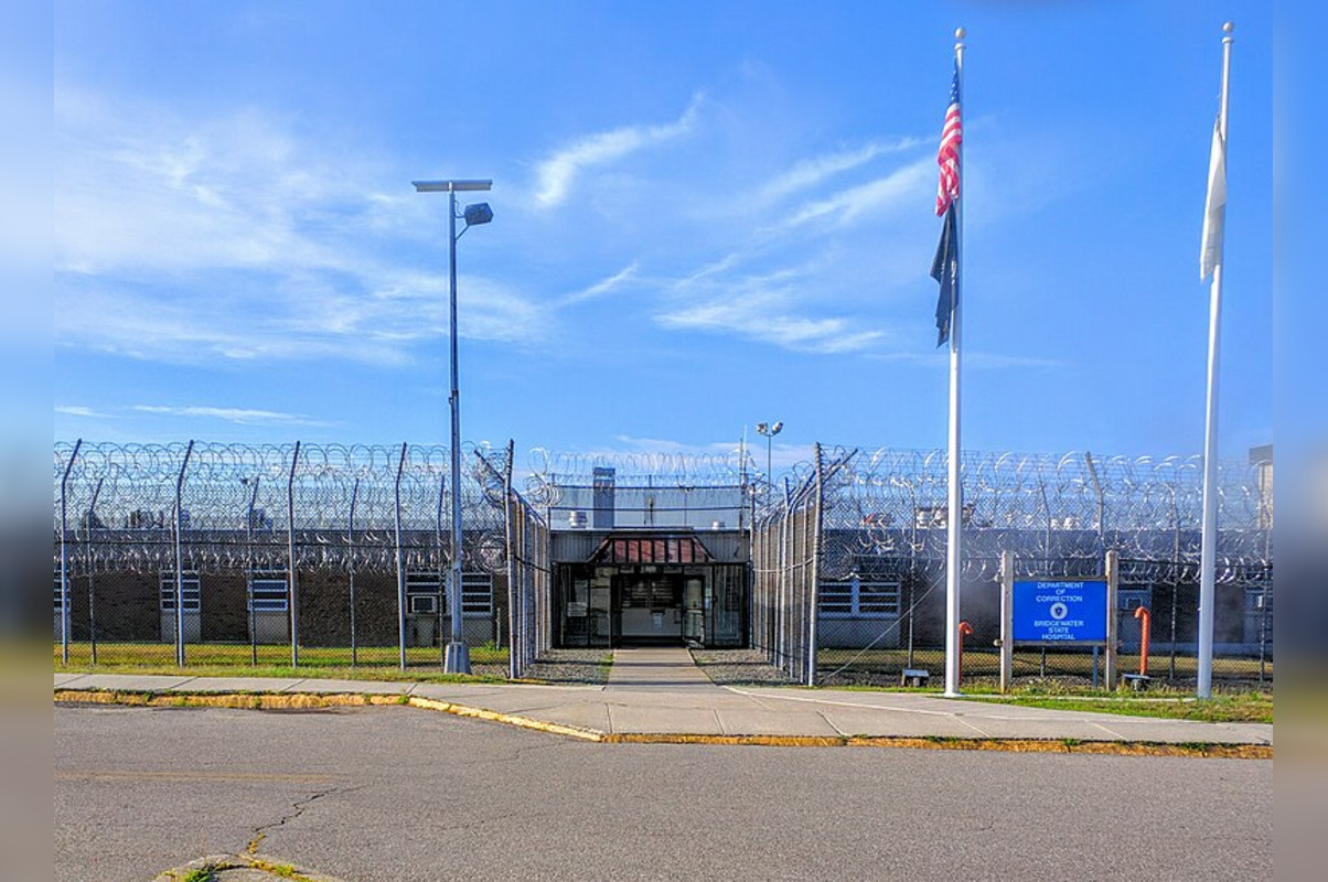 Bridgewater State Hospital Criticized for Violent Restraints and Poor