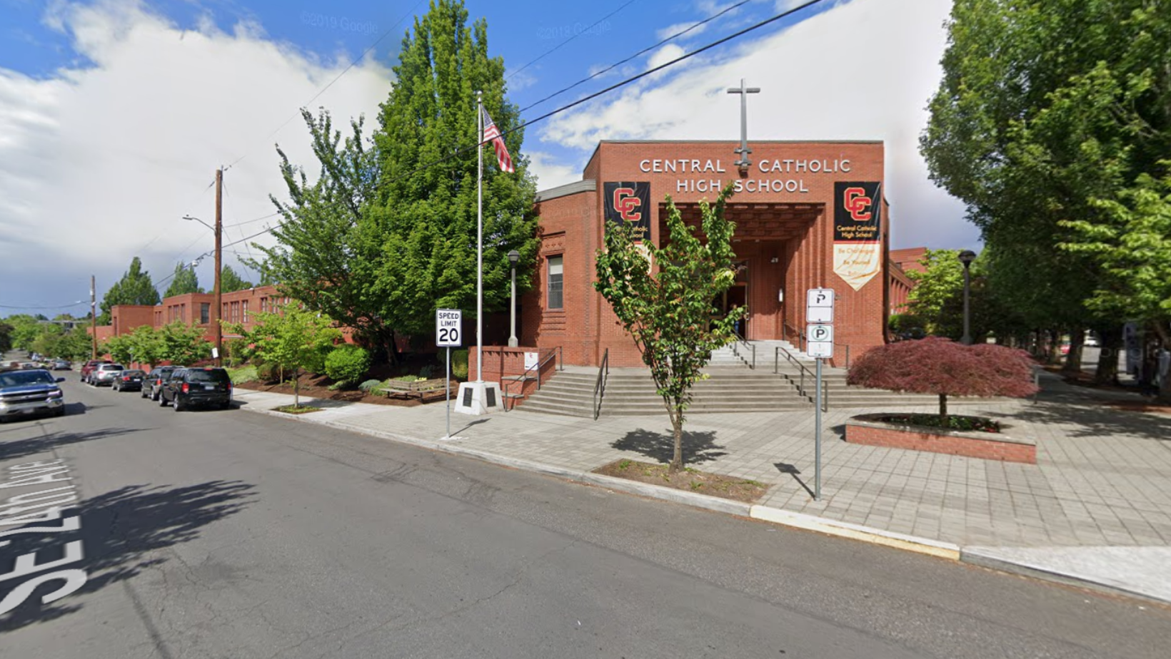 Central Catholic Rams Overcome Roosevelt to Clinch Oregon 6A Boys