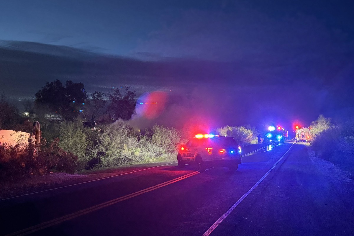 Evacuations Ordered as Fire Engulfs Structure in Apache Junction;