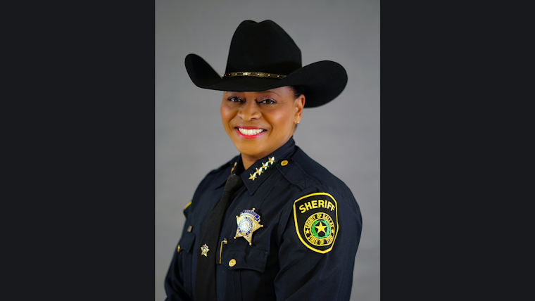 Former Dallas County Sheriff Lupe Valdez to Face Incumbent Marian