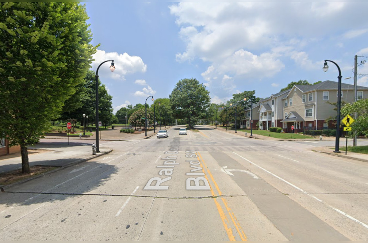 Gunfire on Ralph David Abernathy Boulevard in Atlanta Leaves Man With