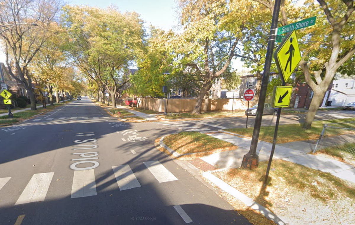 Heroes Emerge as CTA Driver and Passenger Rescue Residents from