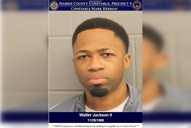 Houston Man Interferes in Theft Investigation, Found to Be Fugitive