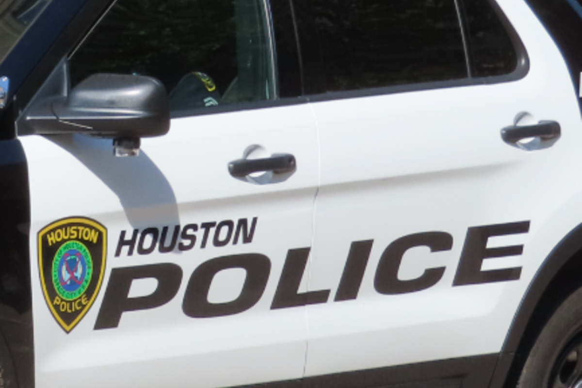 Houston Officer Keith E. Roy Jr. Returns to Duty Following Suspension