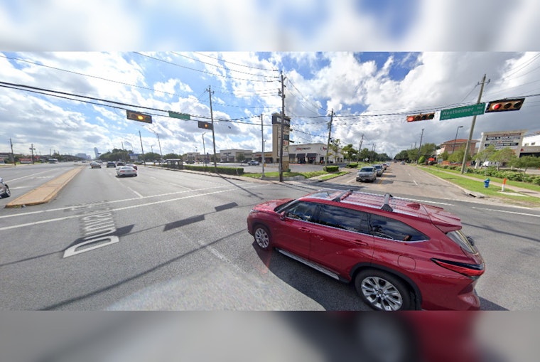 Houston Police Investigate Fatal Crash at Dunvale and Westheimer After