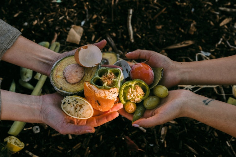 Los Angeles Wins $400K USDA Grant to Enhance Composting, Touts Mayor