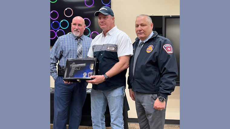 Mansfield Detective Paul Carson Retires After 23 Years of