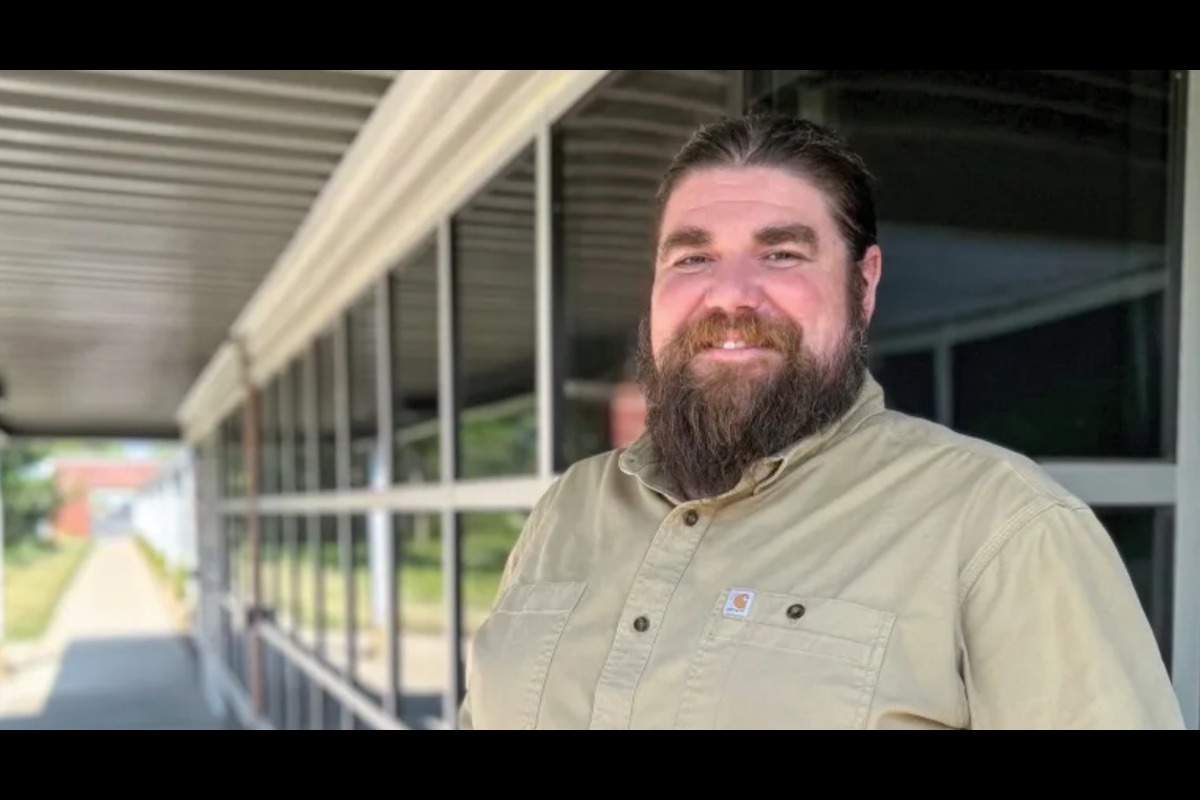 Mike Kalis Rises to Assistant Maintenance Superintendent, Keeps