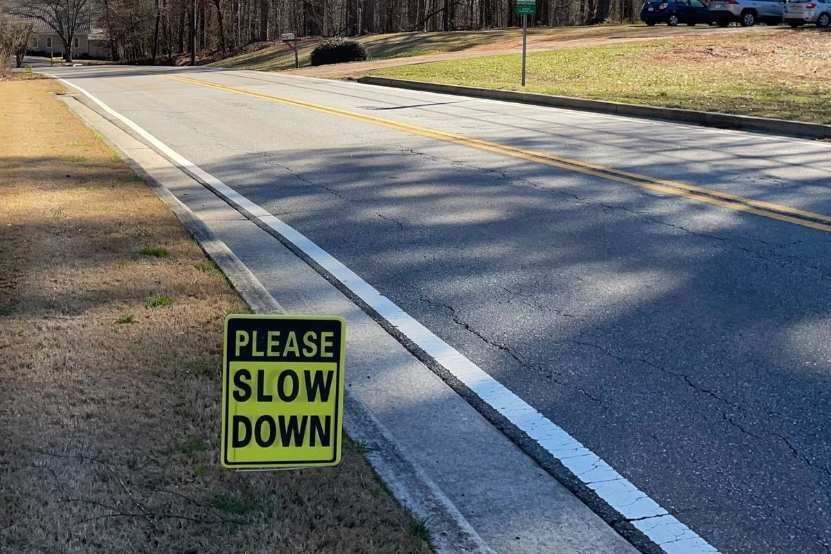 Milton Invites Residents to Apply for New Residential Speed Zones to