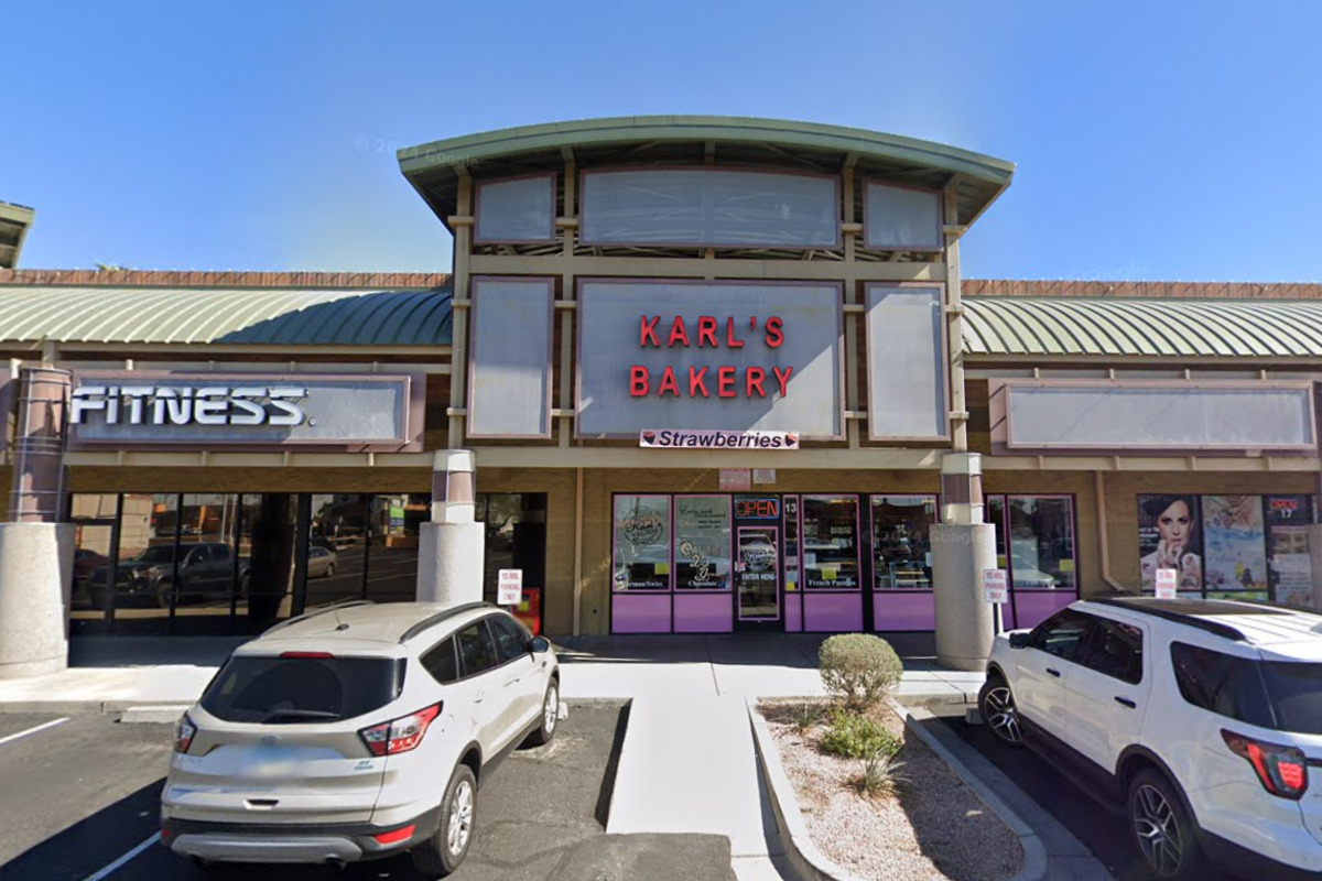 North Phoenix Says Farewell to Cherished Karl's Bakery After Three