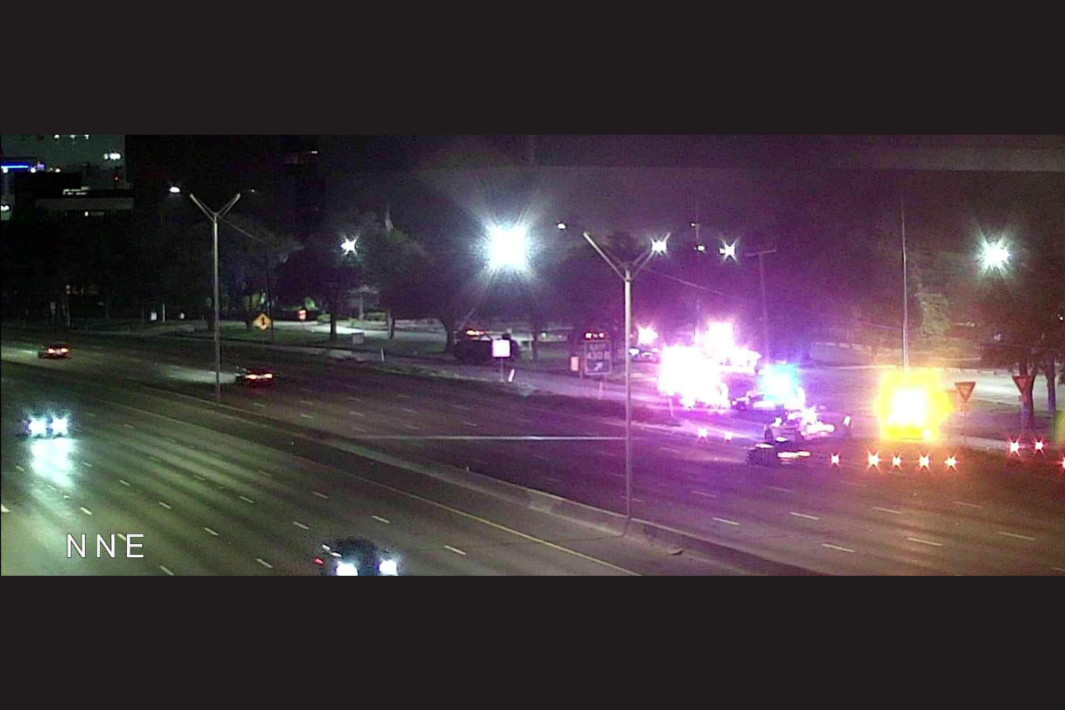 One Dead, Two Hospitalized in Late-Night Vehicle Crash on Dallas
