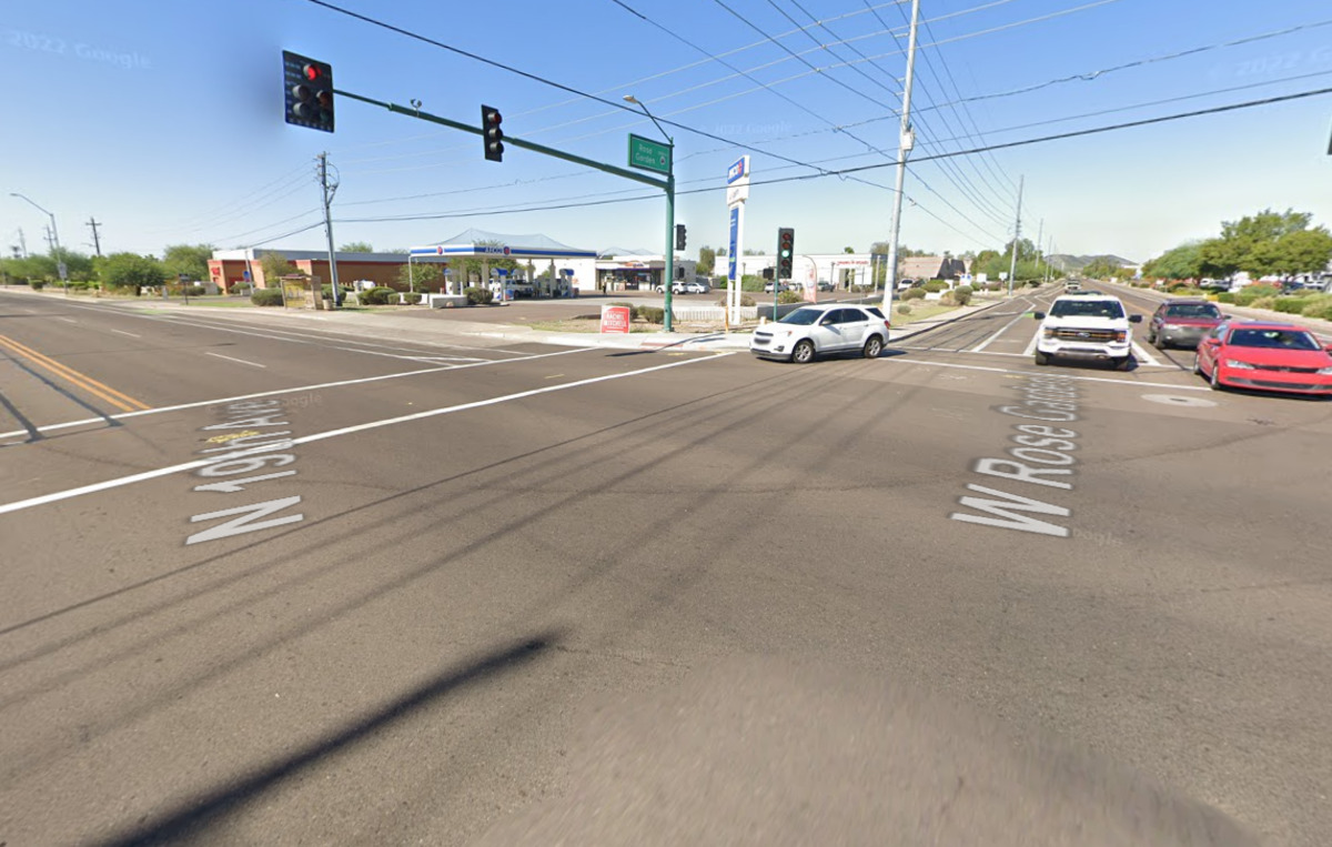 Phoenix Firefighters Save 11 Dogs from House Fire, Community Rallies