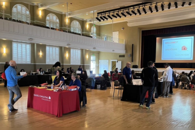 Phoenix Housing Department Invites Landlords to Learn About Voucher